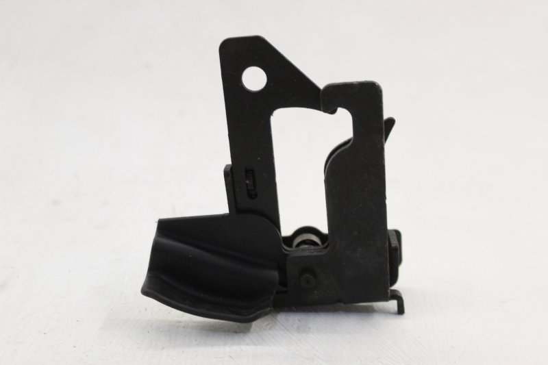 Замки капотов Mercedes-benz E-class W210 W211 W212 112.911 112.913 112. ...