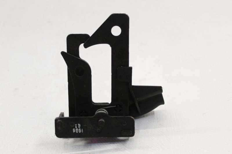 Замки капотов Mercedes-benz E-class W210 W211 W212 112.911 112.913 112. ...